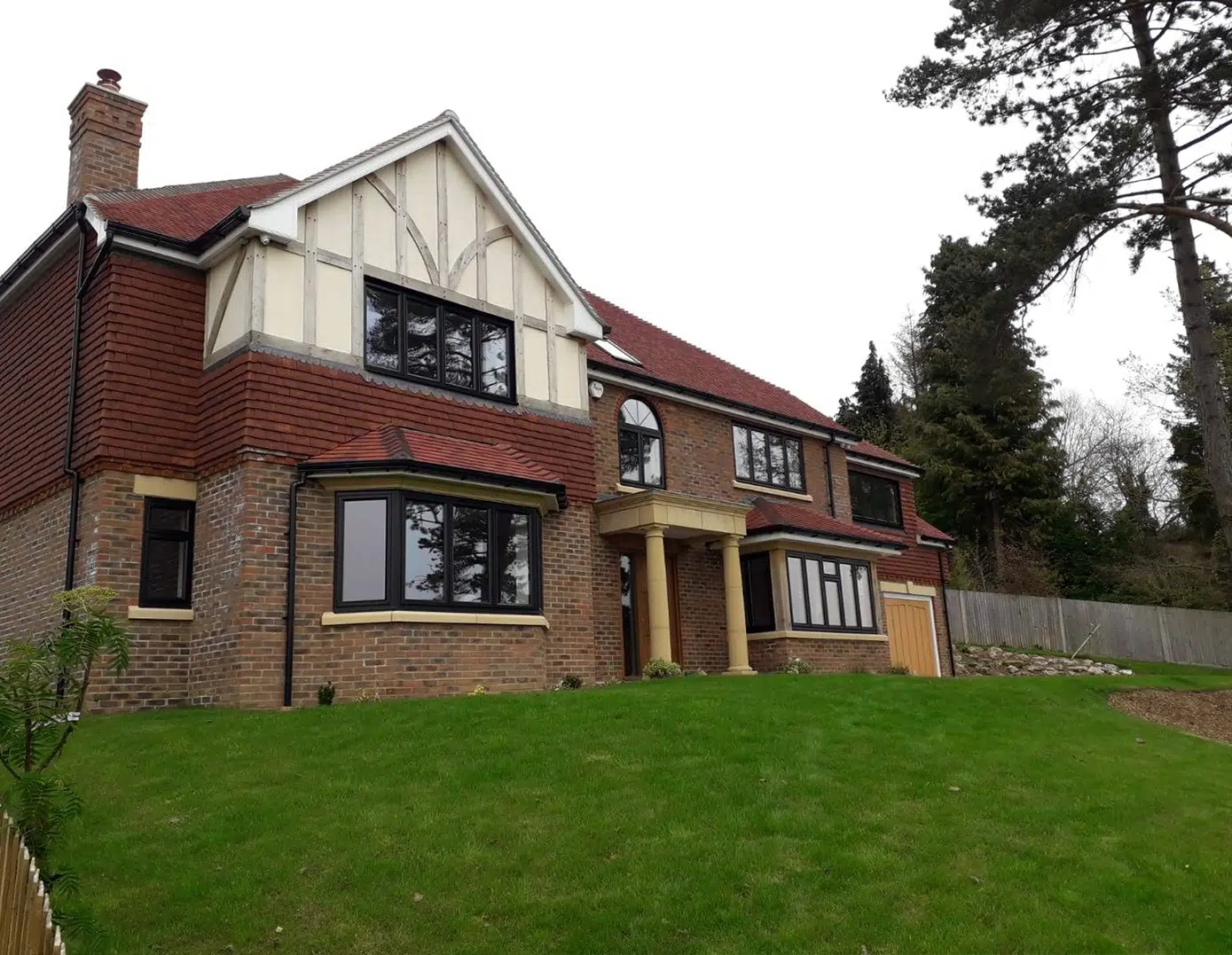 Energy-Efficient Windows for Suburban Homes | Crystal Units